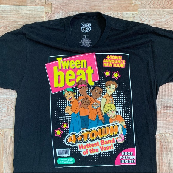 Disney | Shirts | Disneypixar 4town Shirt Adult Medium Turning Red ...